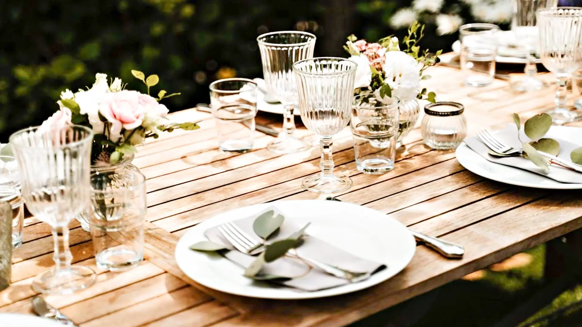 3 Simple Tips To Help You Set Up Your Alfresco Area For a Romantic ...